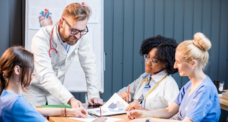 Master's in Nursing Education - Can You Practice Independently As a Nurse Educator? - Mevrick ...